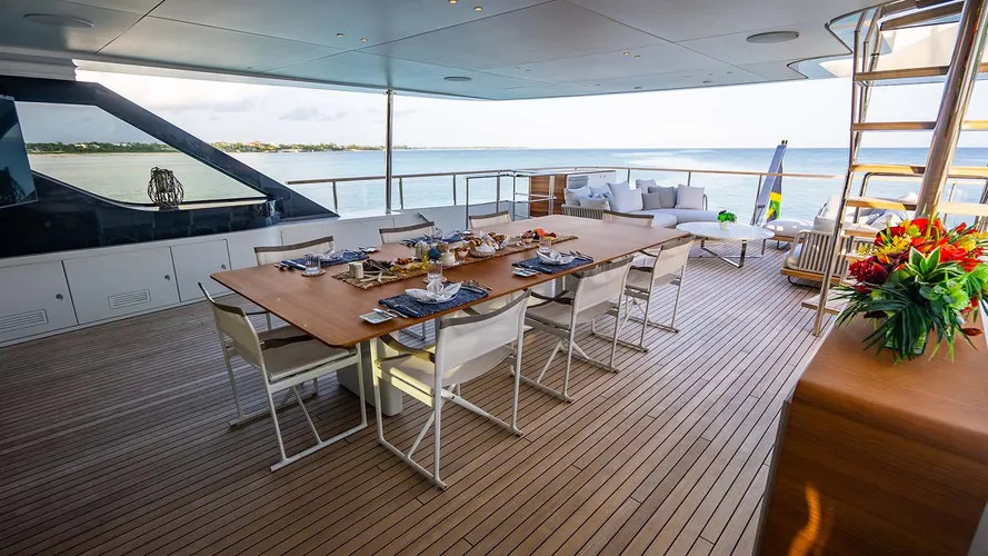 KOJU yacht for charter (Benetti, 37m, 2021)